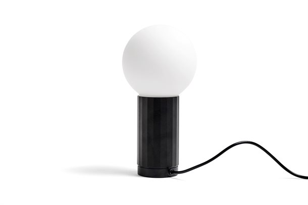 Stilfulde og elegante Hay lamper - Køb nu hos Schmidthuset